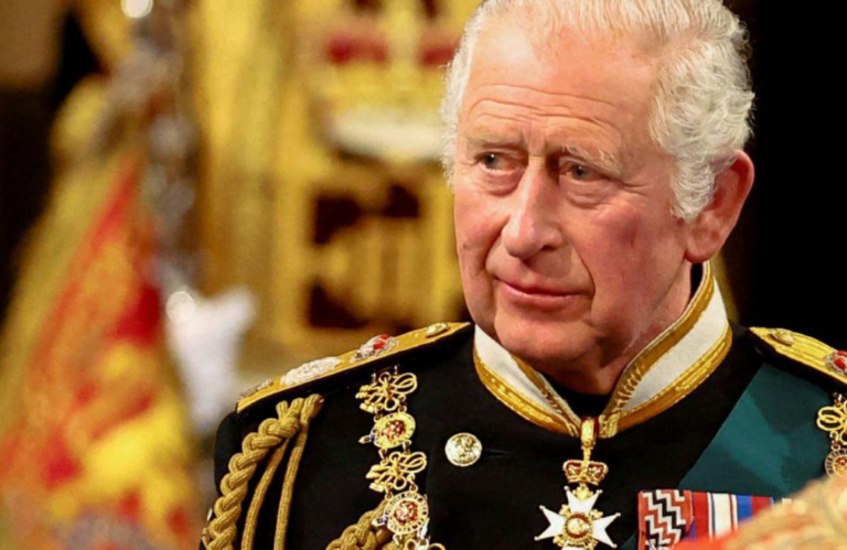 Carlos Iii El Nuevo Rey De Inglaterra Zona Captiva